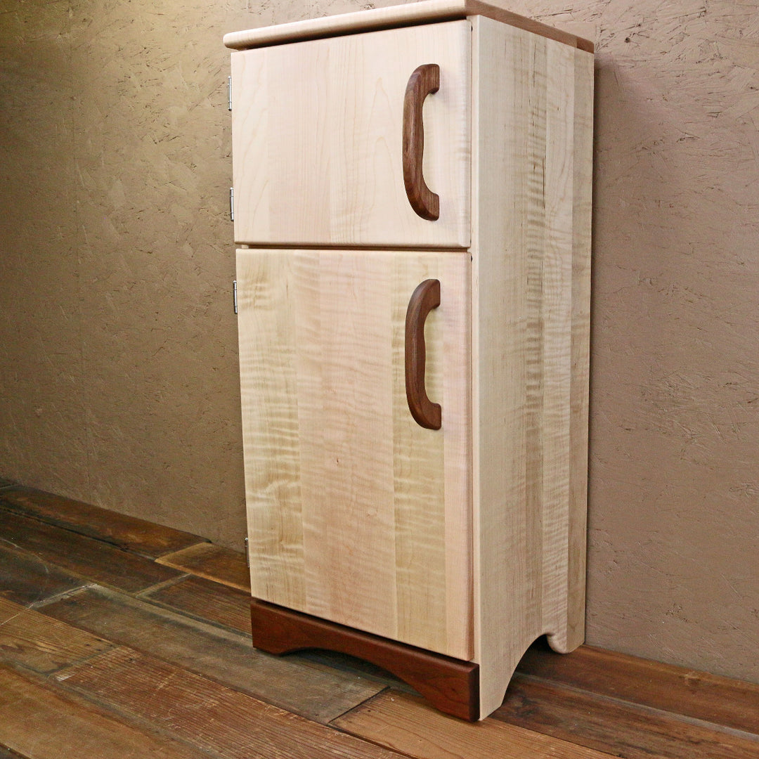 Wooden Play Refrigerator, Premium Presorted Maple – Camden Rose Inc ...